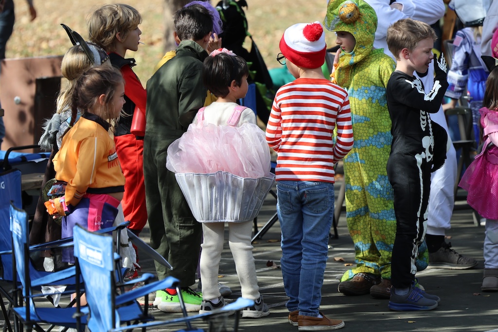 Photos: Halloween Fall Funfest 2025 | Welcome to North Woodside